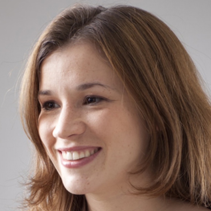 Angela Kail | Bio